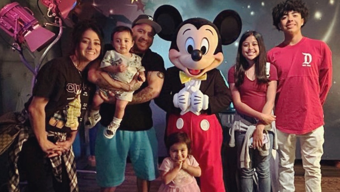 Fundraiser by Davina and Celine Guzman : Chelsea Mitchell Guzman