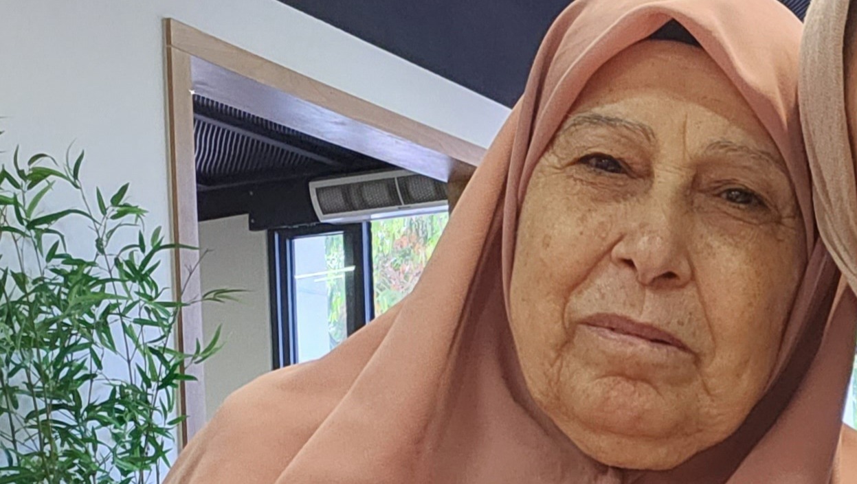 Fundraiser by Israa Mohsen : Save my Mom and my Brother