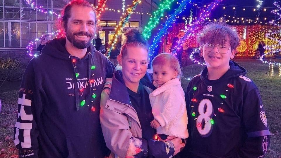 Fundraiser for Dustin Farr by Ashley Whitman : The Farr Family