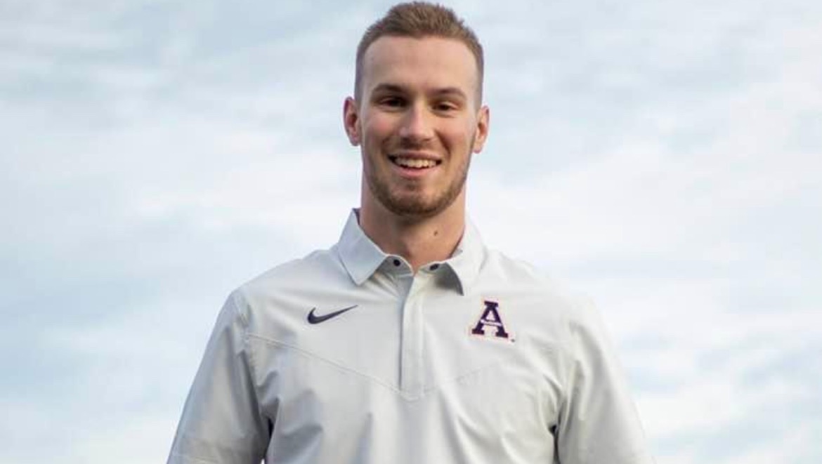 Fundraiser by Rachael Stairs : Roderick’s Journey to Recovery