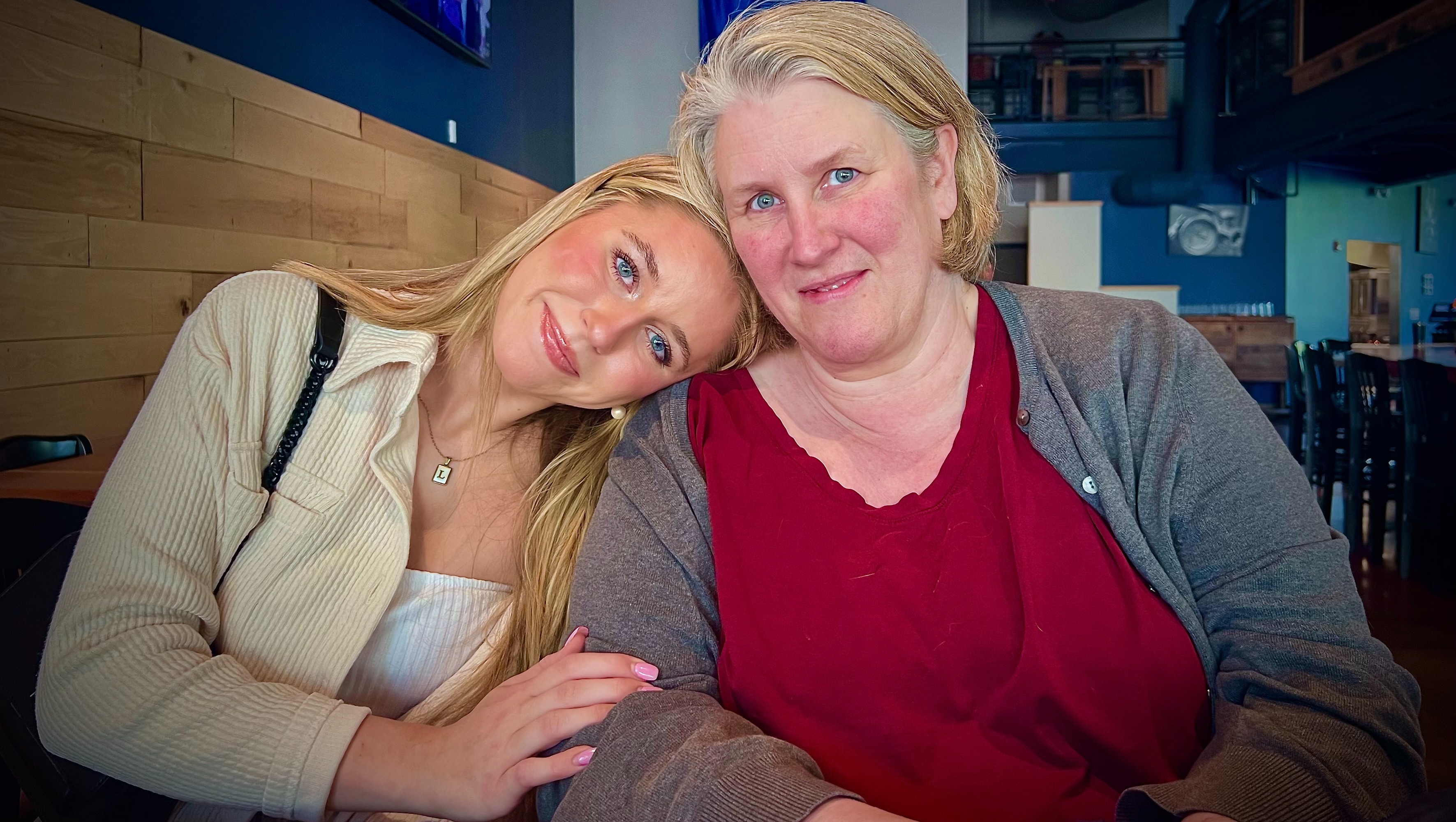 Fundraiser for Robert Gauley by Joanne Grady-Savard : Kathy Kelly from London Looks needs our ...