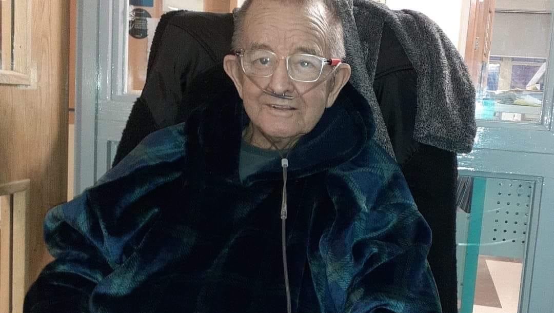 Fundraiser by Stephie Collins : Help me get home to say goodbye