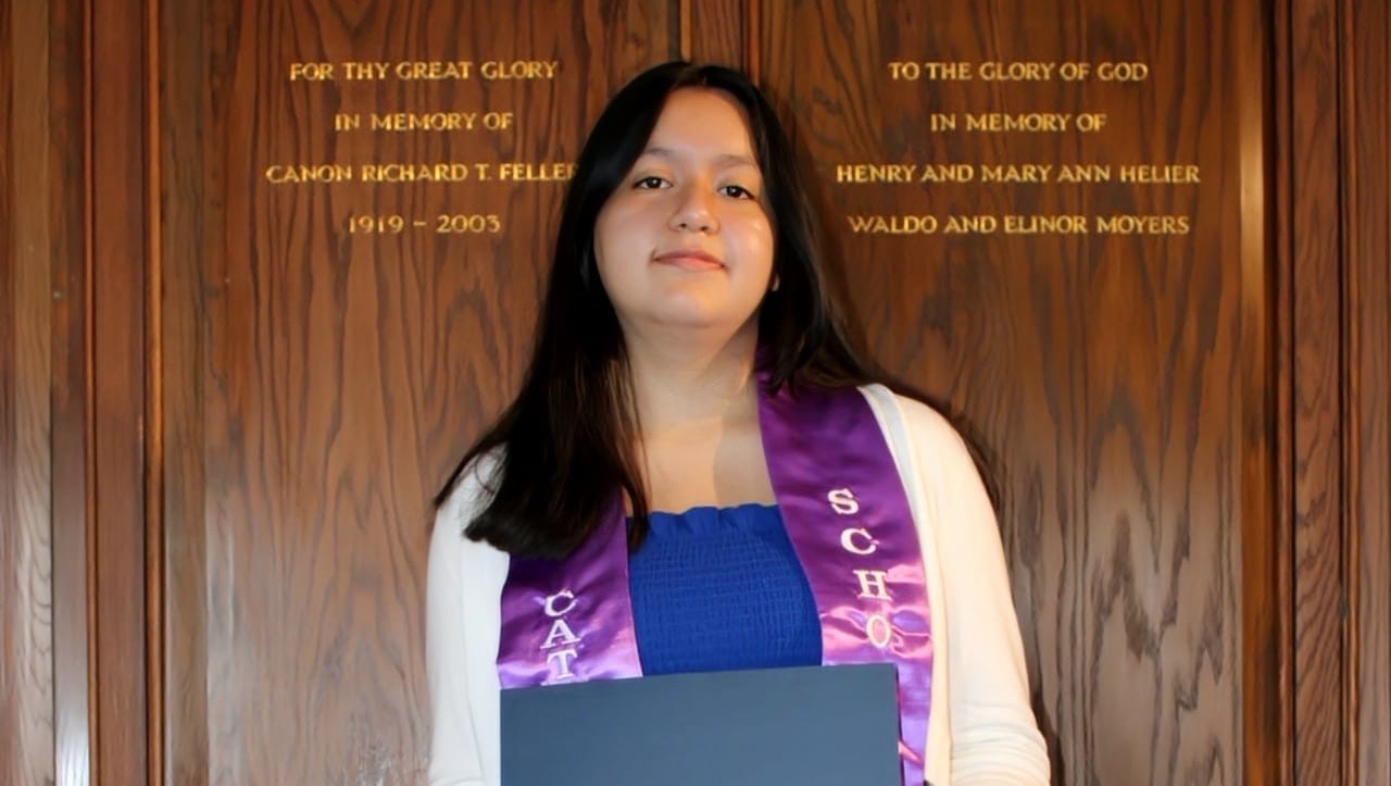 Fundraiser for Diana Trejo by Genesis Benavidez : Achieve a dream that ...