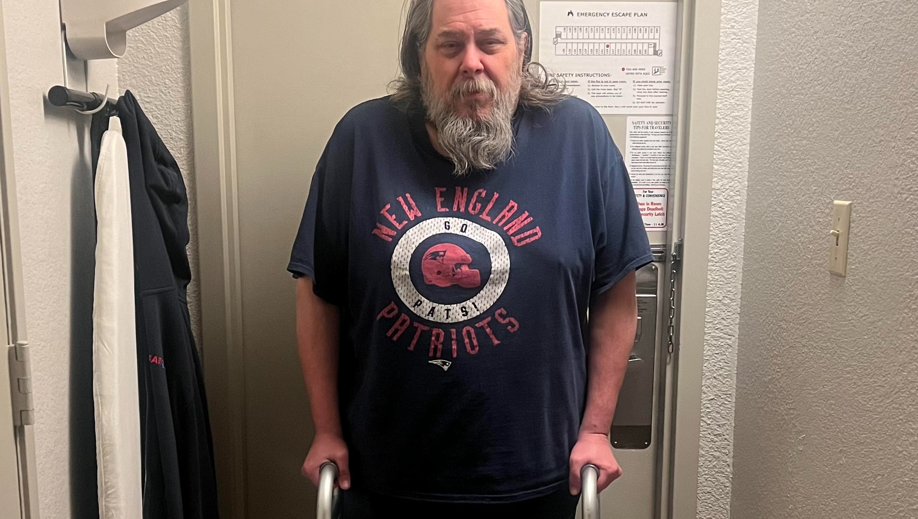 Fundraiser by Alice Nelson : Please help John Baxter with living expenses