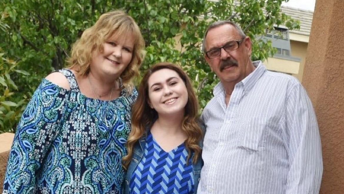 Fundraiser for Megan Bell by Devyn Thomson : Remembering Debbie Bell