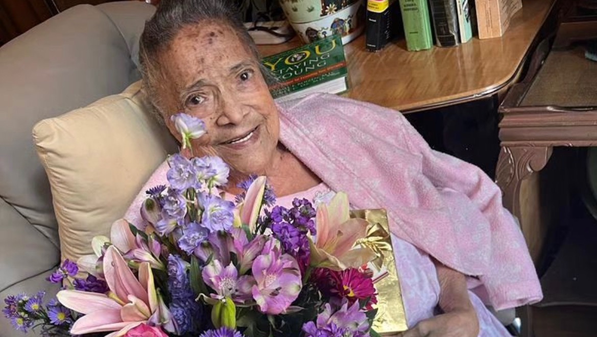 Fundraiser by Athena Matos : Doña Emma Acosta