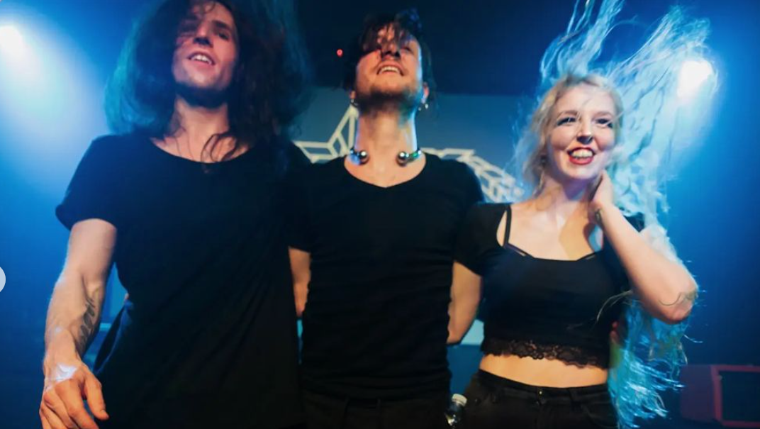 Fundraiser by Kathrine Shepard : Rebuilding the Sylvaine live set-up