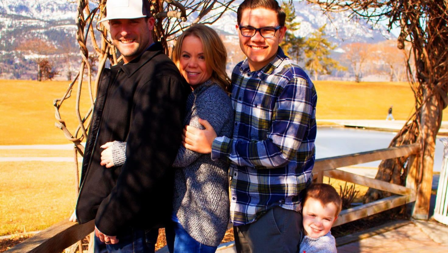 Fundraiser by Madison Hurdle : Courtney & Family