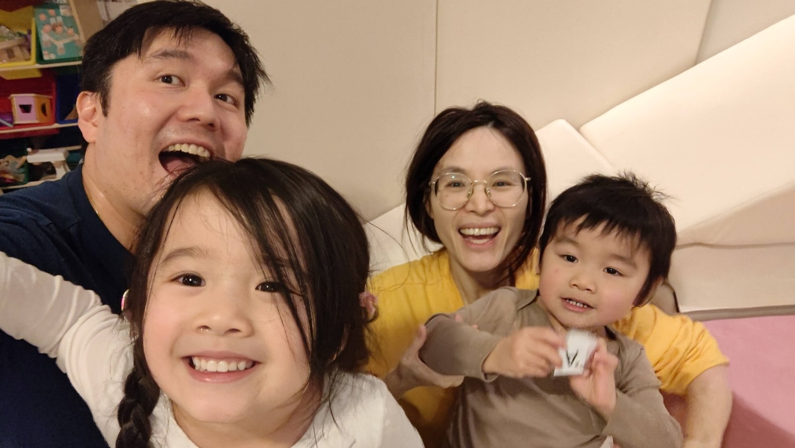 Fundraiser for Ronnie Hew by Jean Tsai : Support for Lisa and family