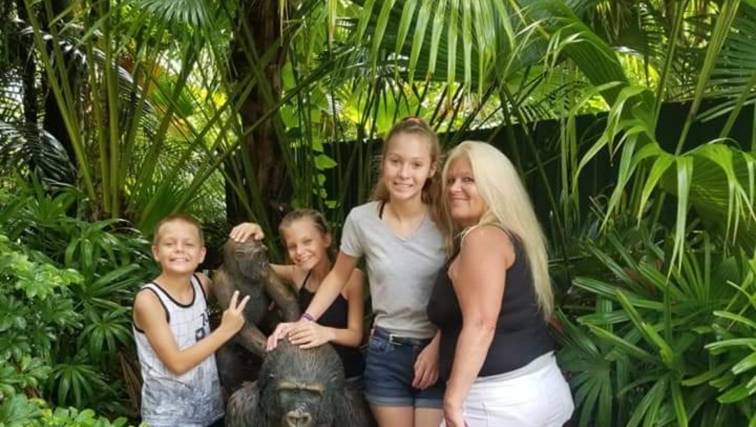 Fundraiser by Sarah Kittle : Please help Marilyn(Lucier)Hannah be laid ...