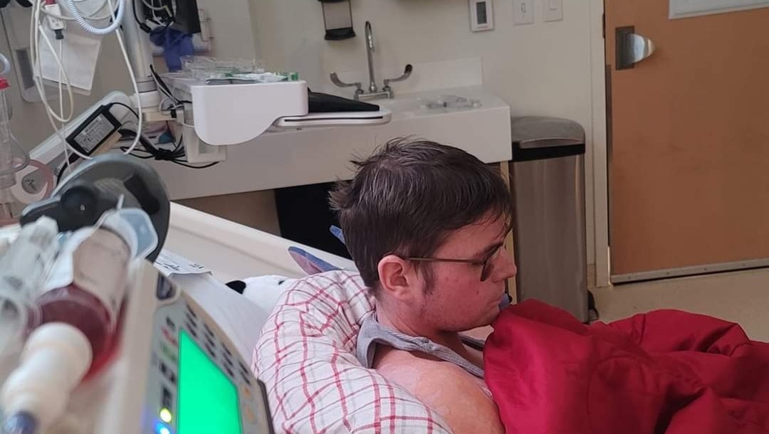 Fundraiser for Maureen Warren by Kelly Brown : Go Gold For Lucas Lowe