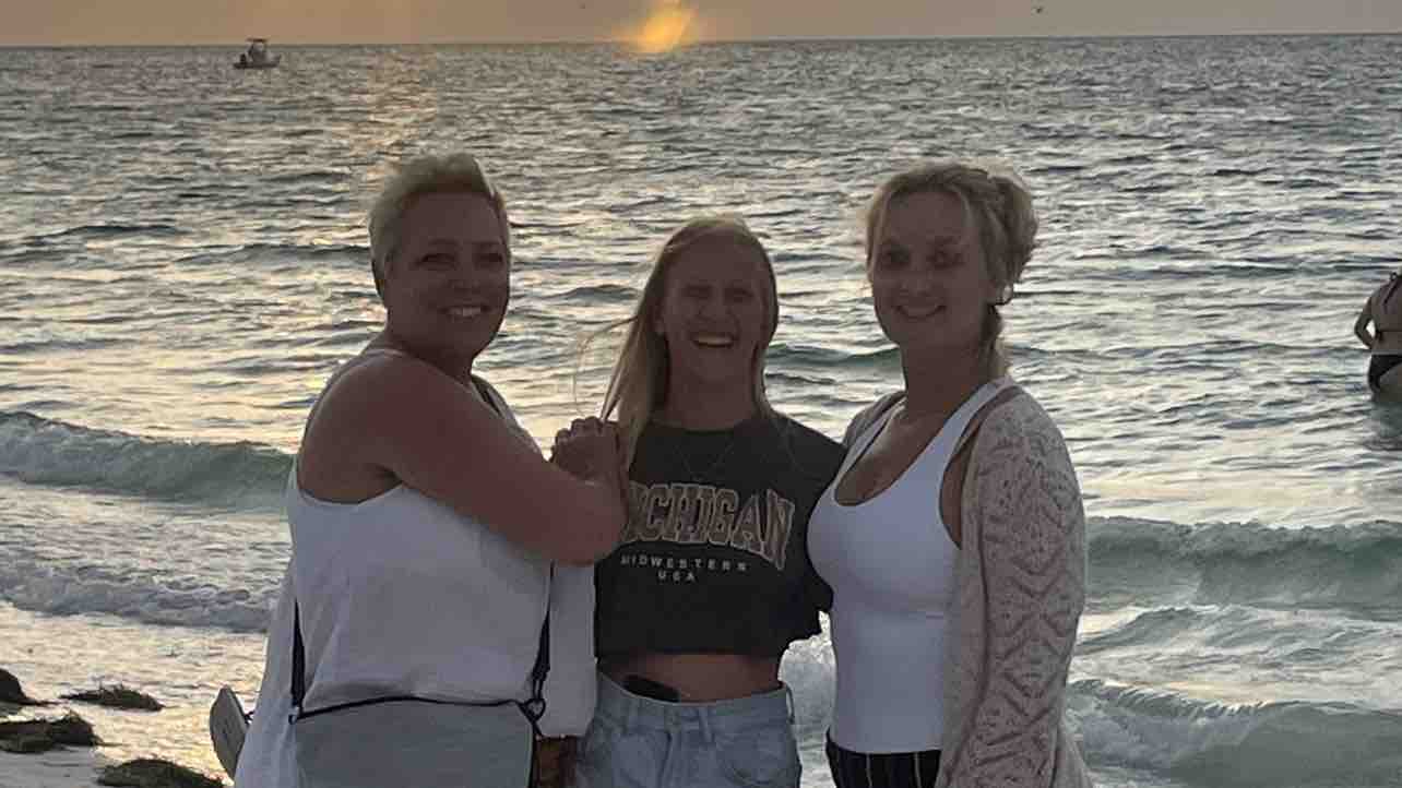 Fundraiser by Deborah Langer : Living List, Stage IV Cancer