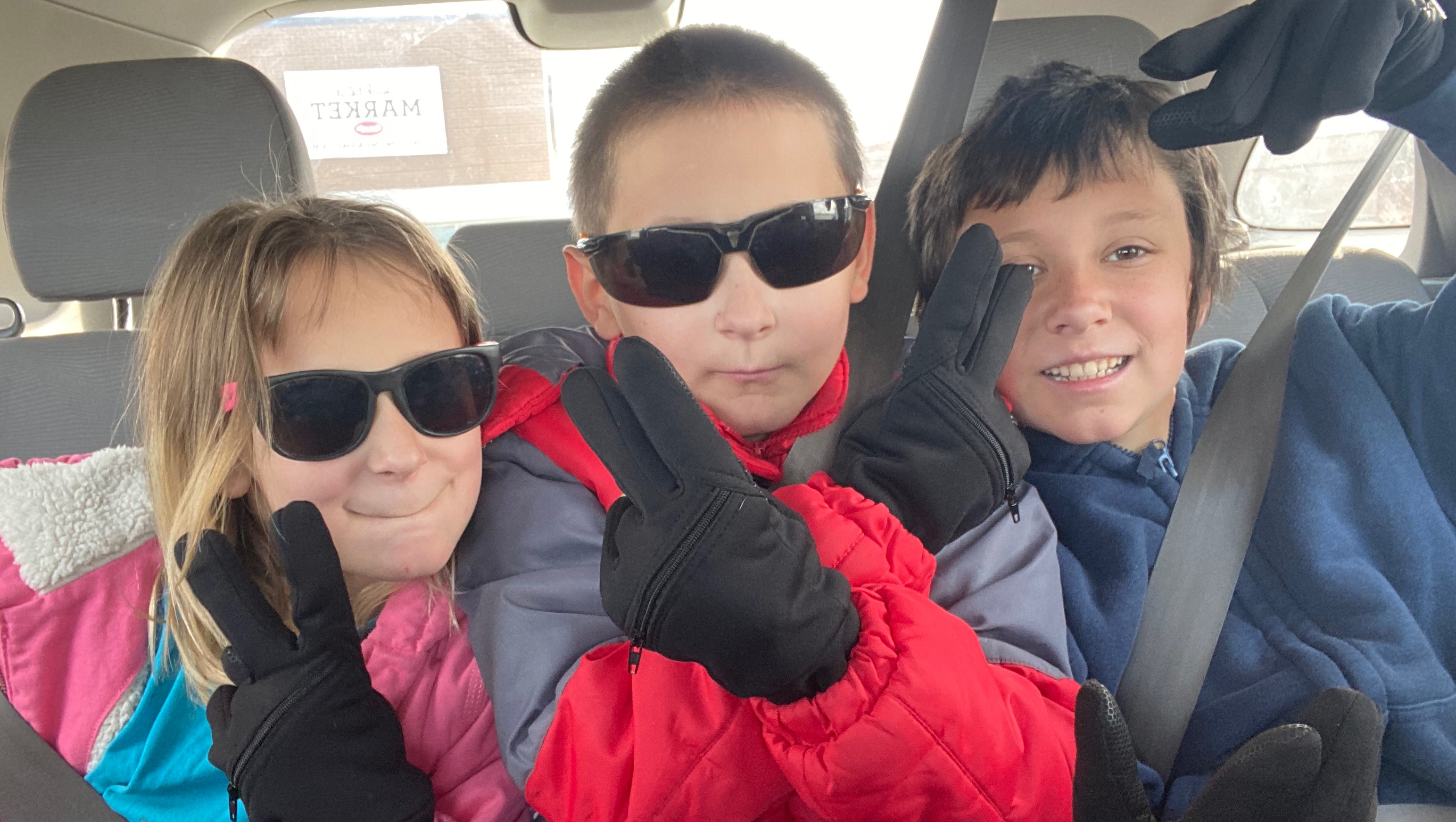 Fundraiser by Chelsea Riehl : The Riehl’s go to DISNEYLAND!!!