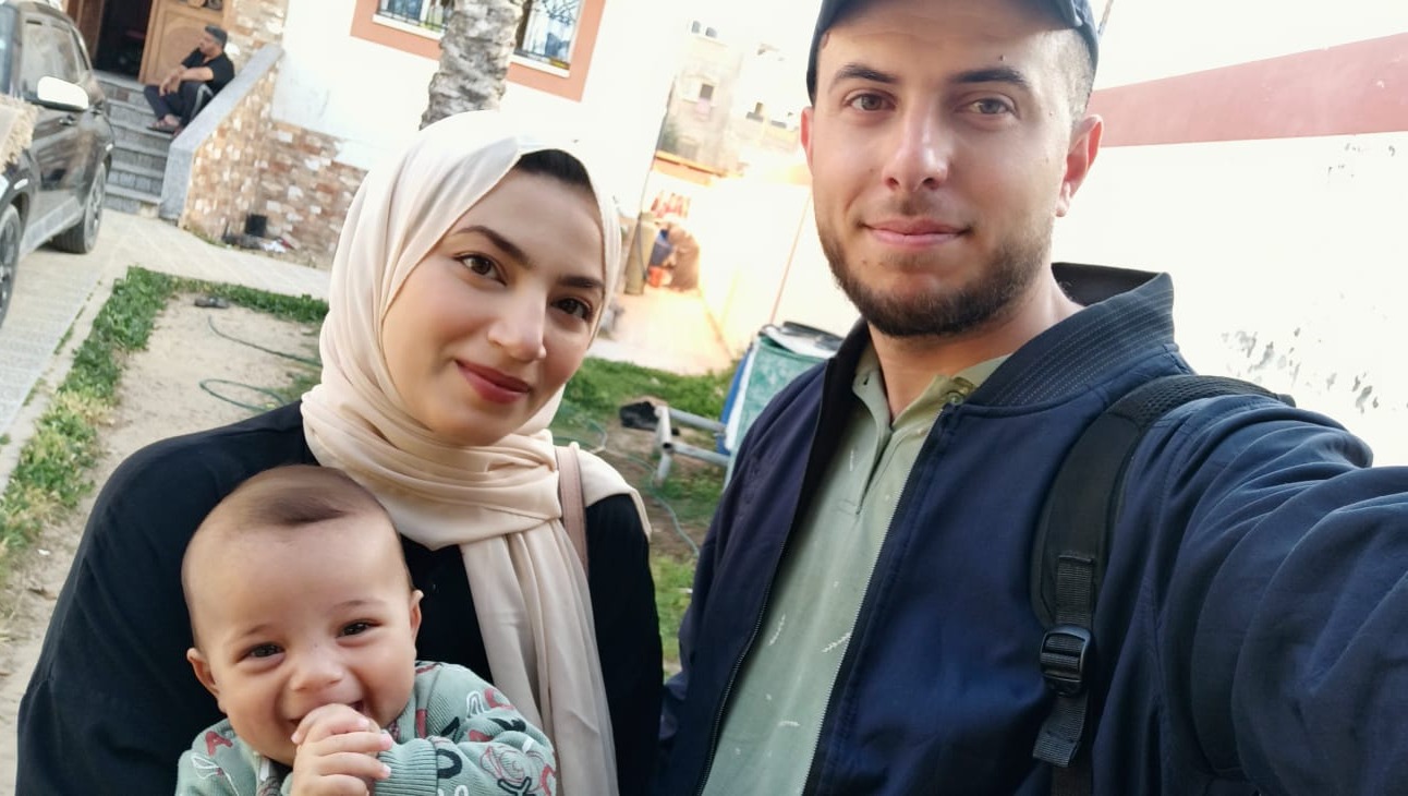 Fundraiser by Mohammed Abed : Help Yassin and his family get out of ...