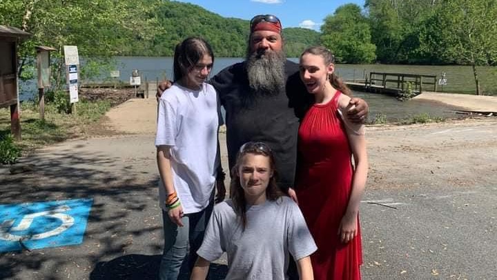 Fundraiser by Darlene Bailey : Hardy family