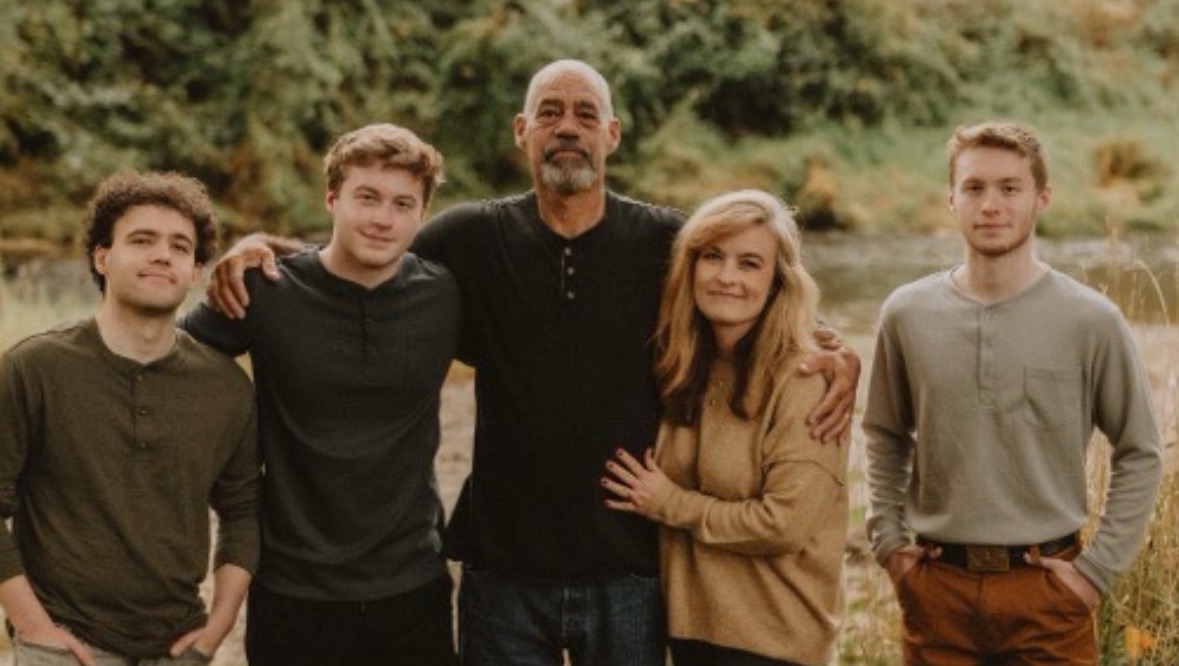 Fundraiser for Laura Fisher by Kate Vitela : Tom Fisher gets a new kidney!!