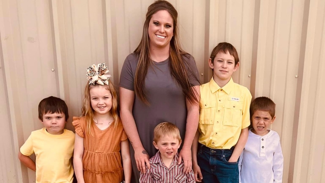 Fundraiser by Haley Fomby : Lauren & Ty