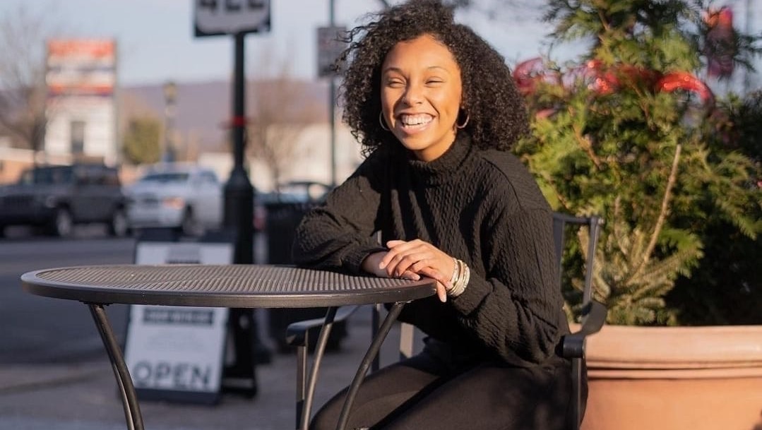 Fundraiser by Rose Diaz : Genesis Rose Needs Our Help