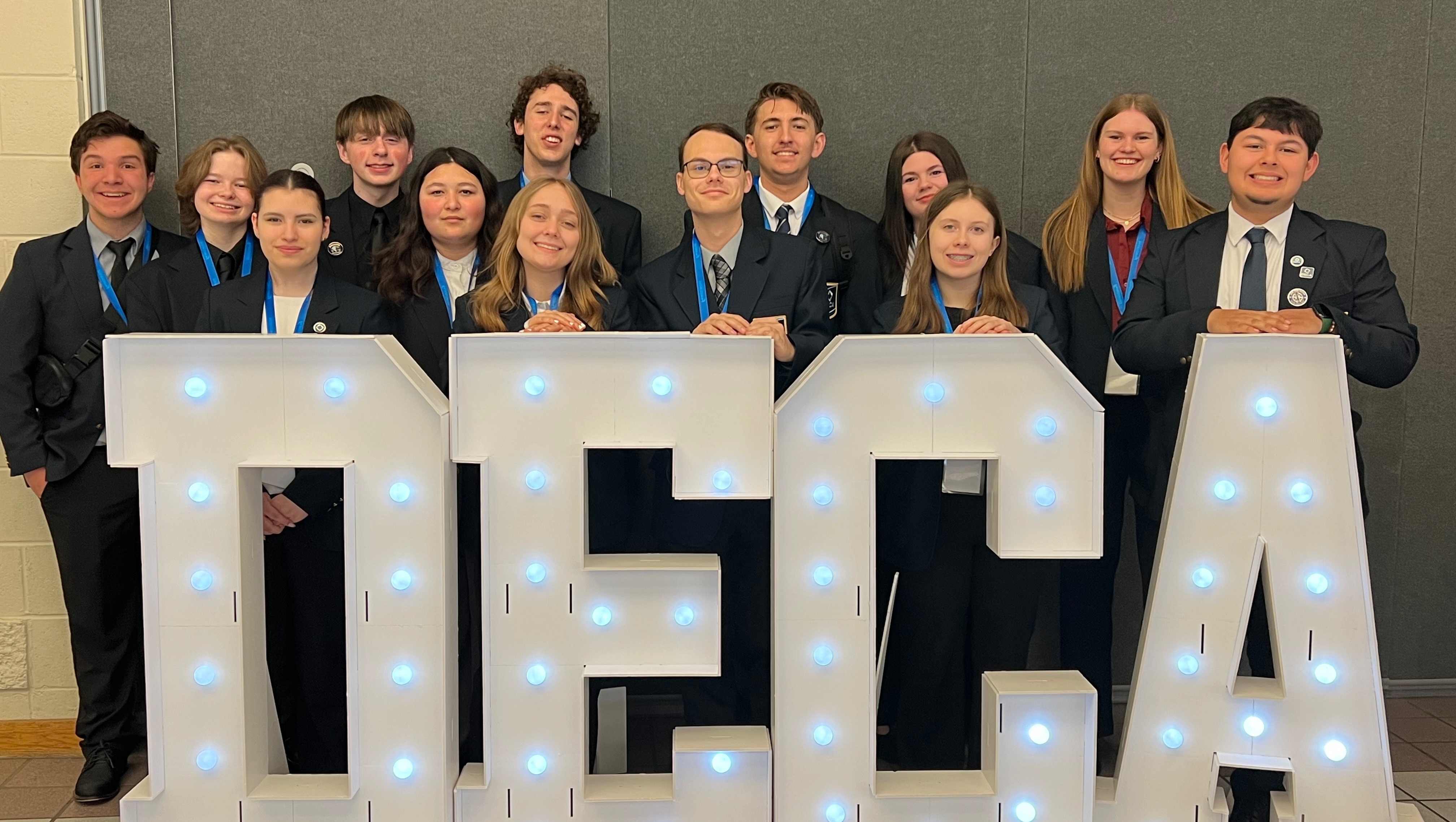 Fundraiser for amber switzer by maddiLyn Switzer : Deca Nationals 2024!