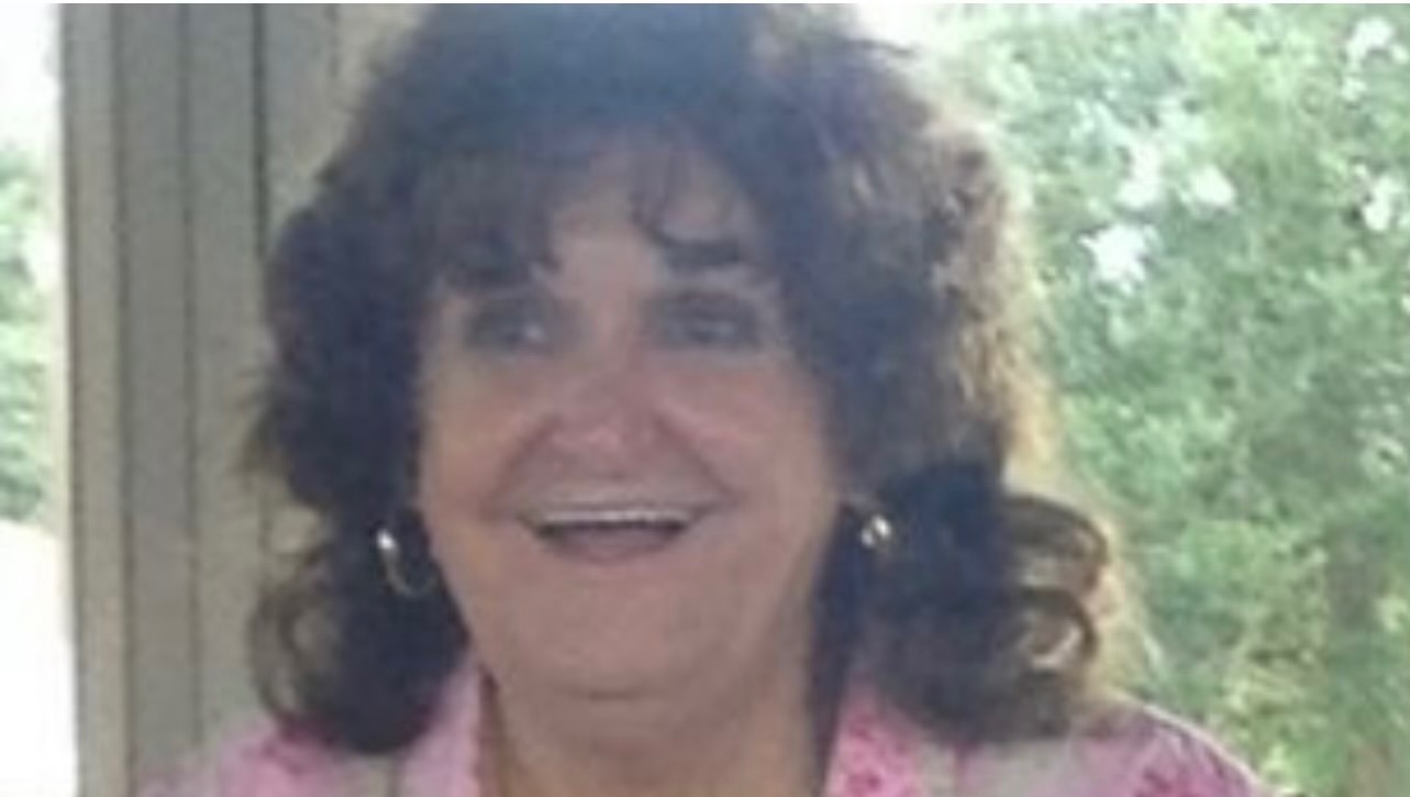 Fundraiser by Stori Ranieri : Shirley Hamilton aka Mama and Granny