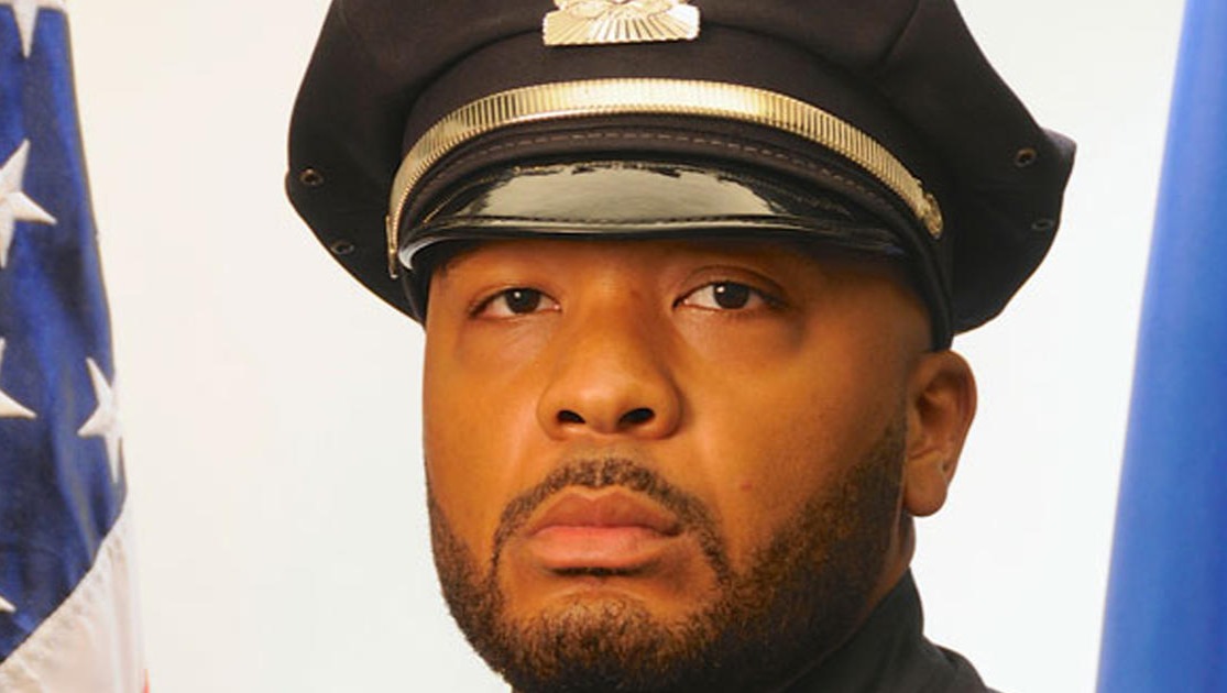 Fundraiser by Helen Quach : Sergeant Dennis DJ Simmonds Scholarship ...