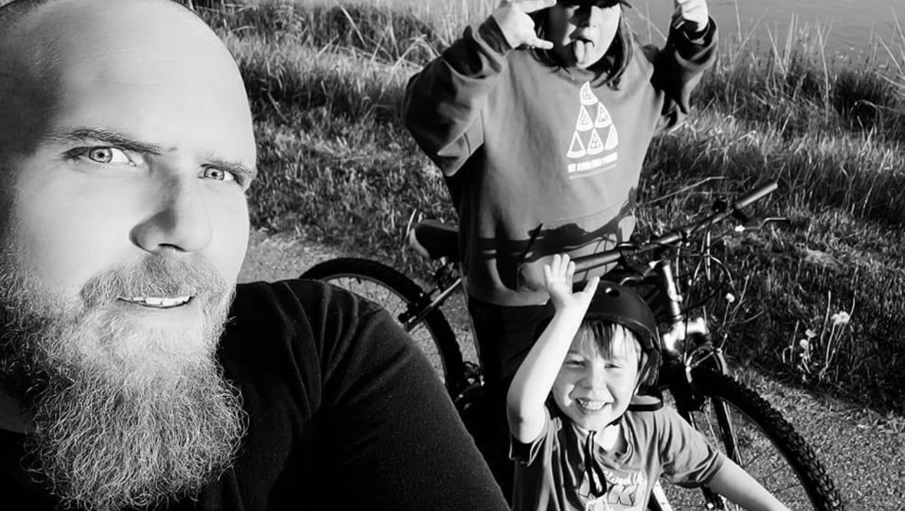 Fundraiser for Douglas Ring by Mariah Rodin : Douglas Ring Strathmore ...