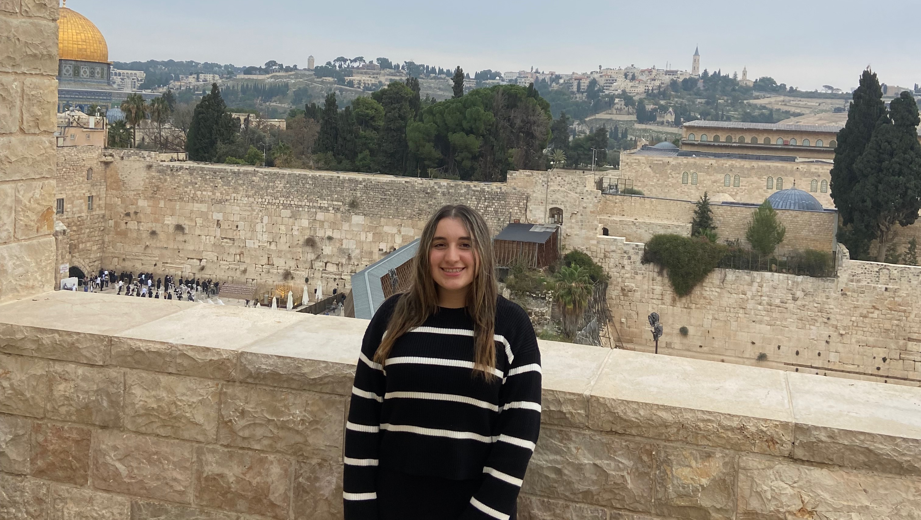 Fundraiser by Gaby Schikman : Help me stay Shana bet!