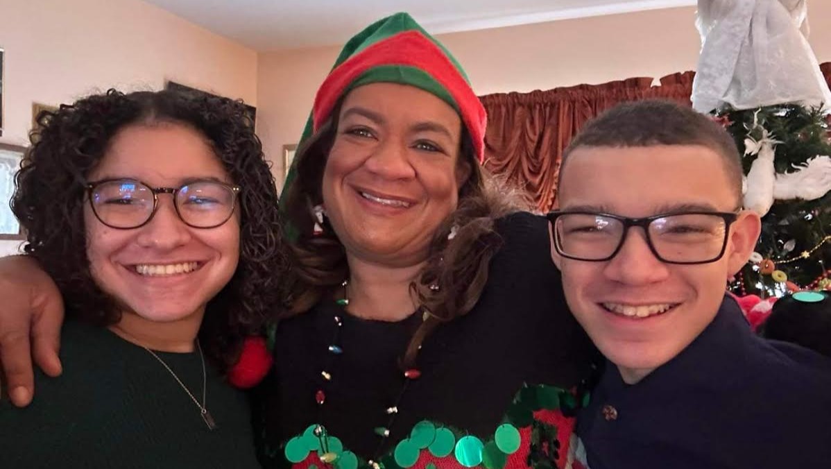 Fundraiser for Alexandra V Soto by Brandon Kelly : Alexandra Soto