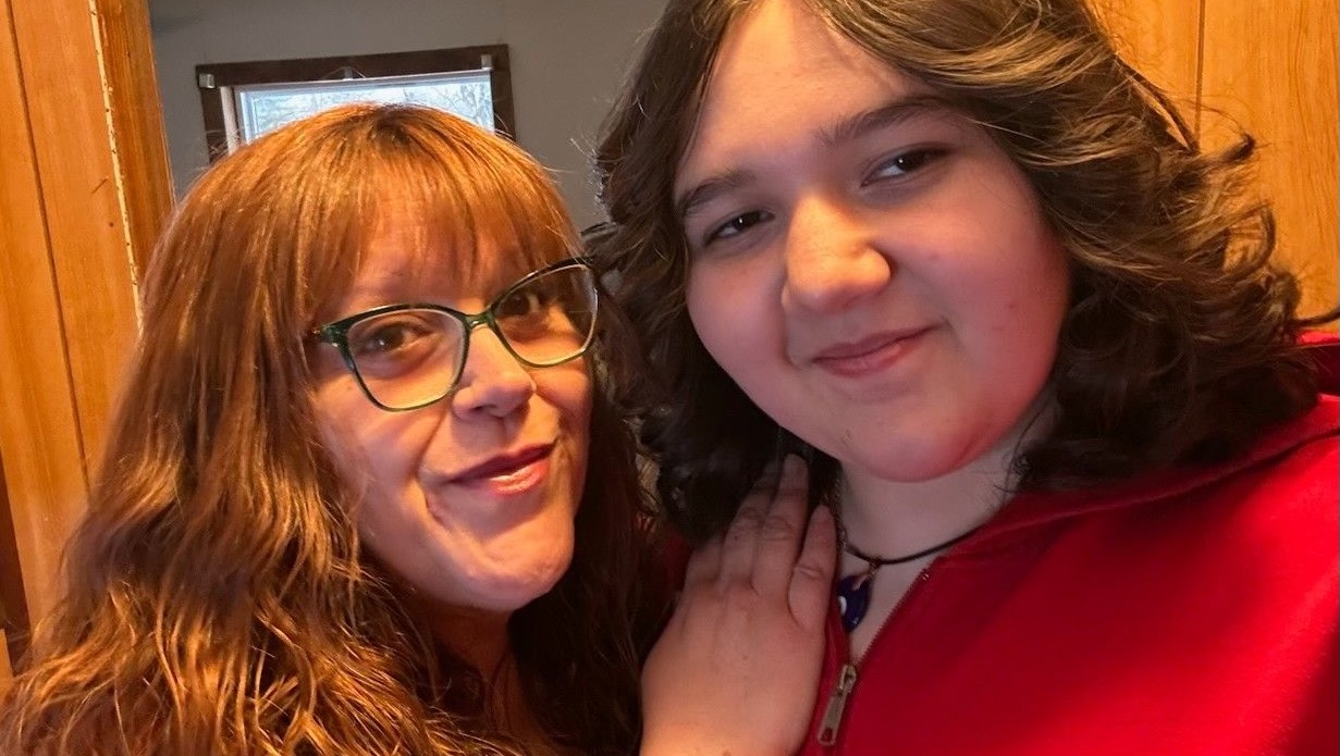 Fundraiser by Stephen Gauthier : Mother & Daughter who lost their home ...