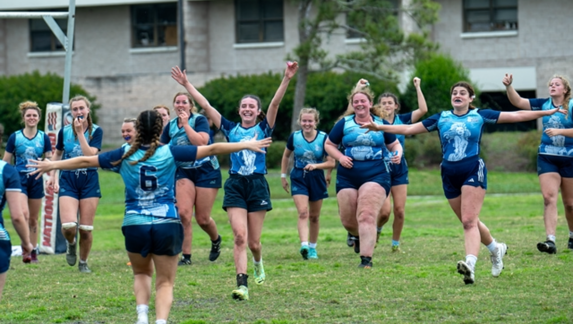 Fundraiser for Lucianna Miller by Riley Bloom : Help Send Eckerd Sirens ...