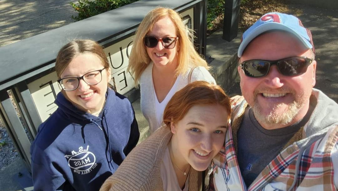 Fundraiser by Amy Barth : The Harris Family