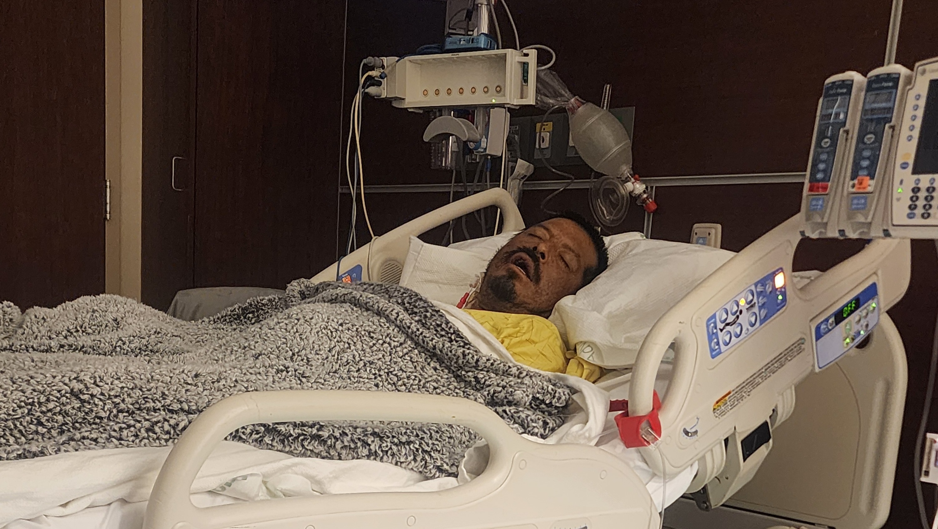 Fundraiser by Edgar Martinez : llllll