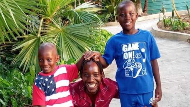Fundraiser for Lisa Ann Eagan by Sophia Rainford : Jamar Lance Playfair