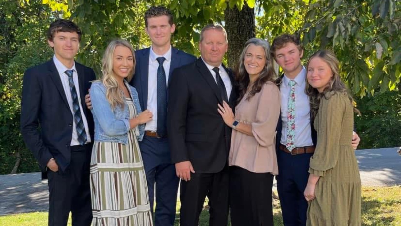 Fundraiser for MikeandJodi Sumner by Winnie Boling : The Sumner Home ...