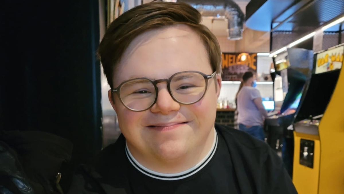 Fundraiser by Alan Daniel : Ethan needs a hand to get a Hip.