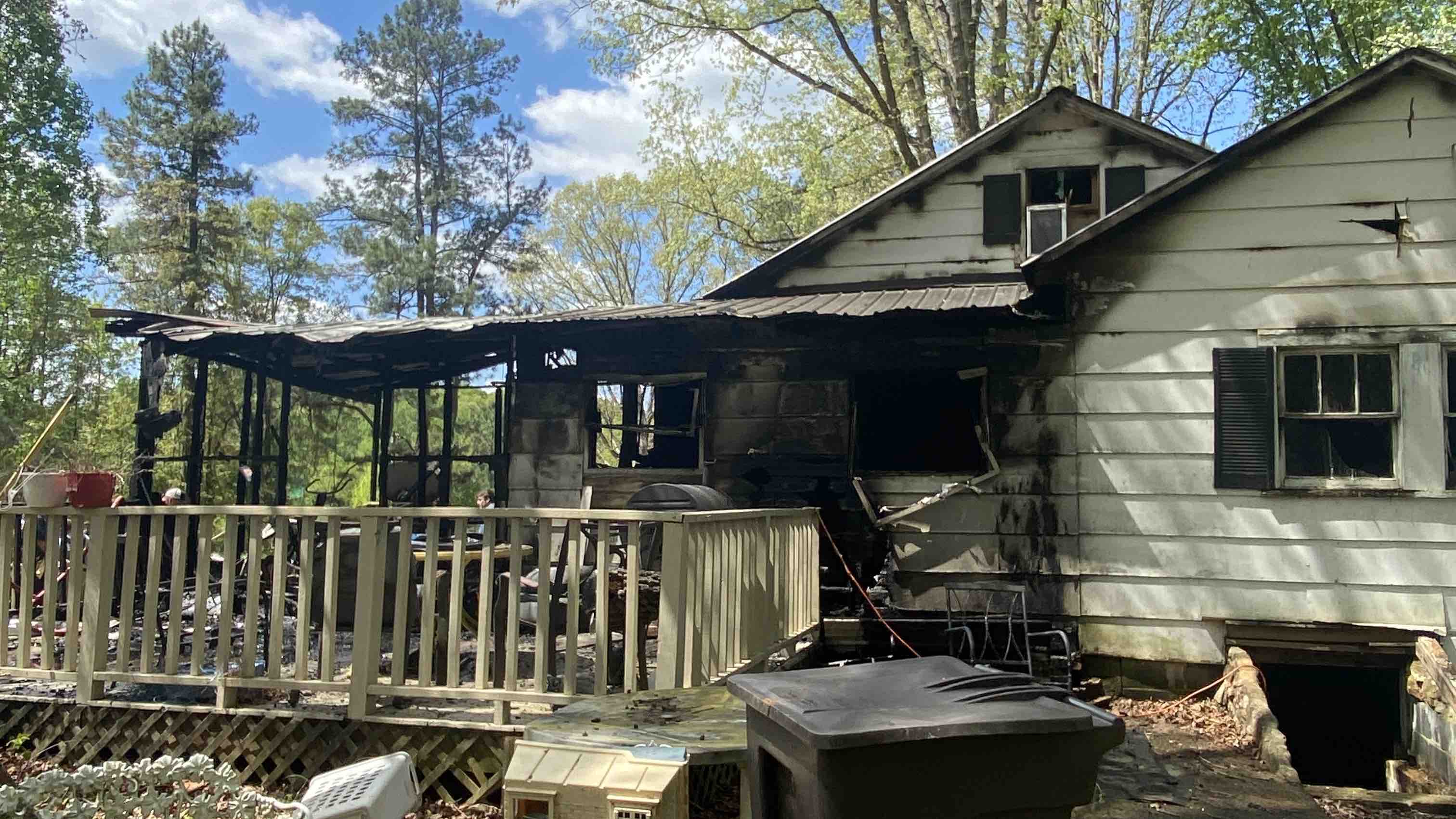 Fundraiser by Jessica Ruiz : House burned down total loss