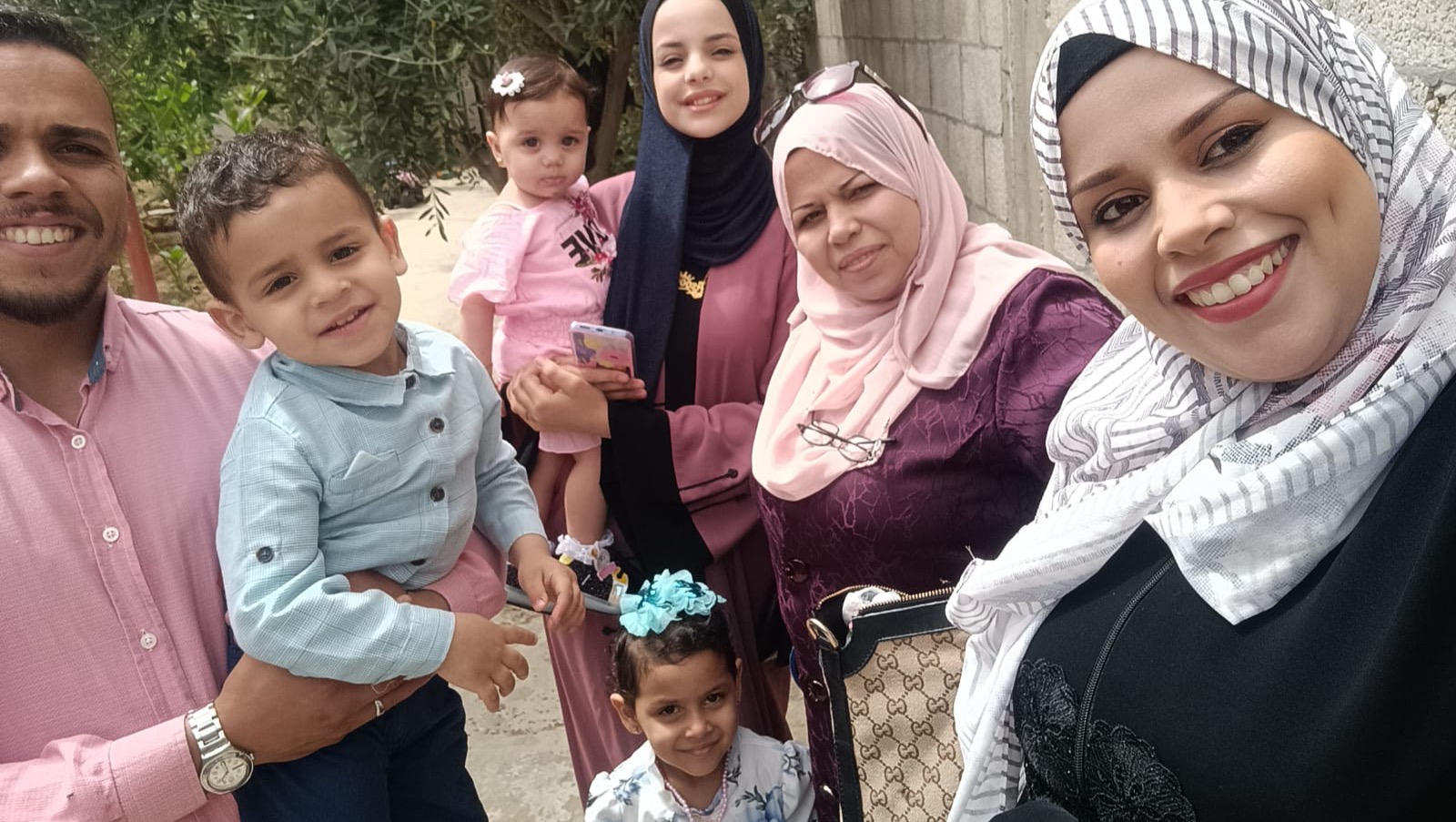 Fundraiser by Suzanne Harb : HELP MY FAMILY ESCAPE GAZA ️