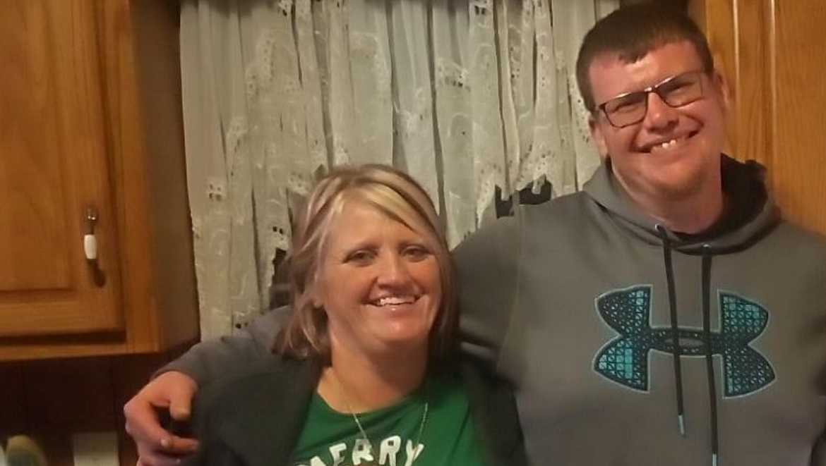 Fundraiser for Eve Moore by Julia Windhorst : Charles Grizzle