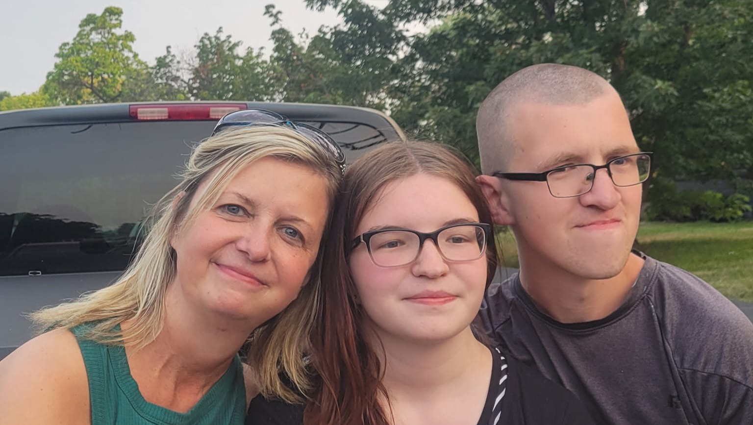 Fundraiser for Susan Lindgren by Rebecca Ogilvie : SUE LINDGREN: 3 ...