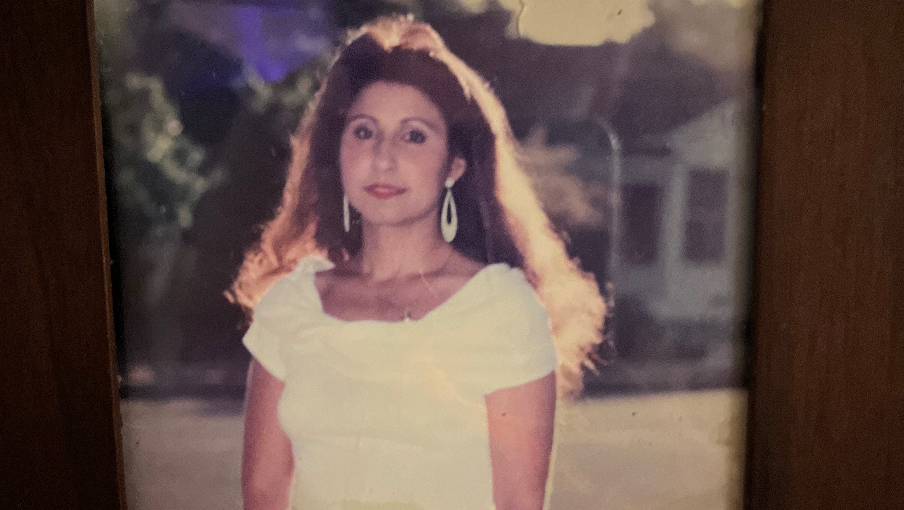 Fundraiser by Amanda Haro : Honoring Linda Haro, help her family lay ...