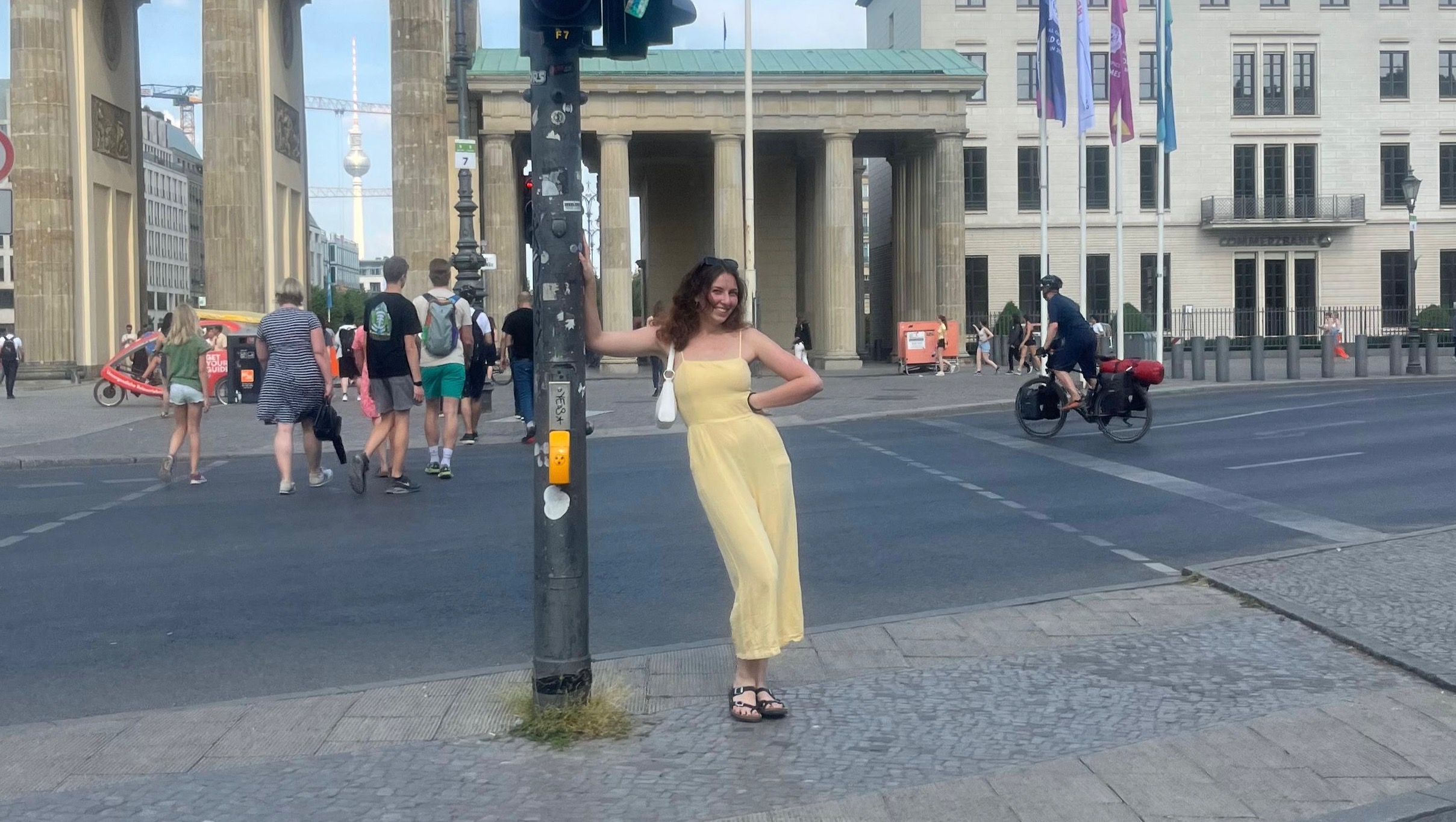Fundraiser for Laura Schuster by Annabella Falasco : Zahn OP nach ...