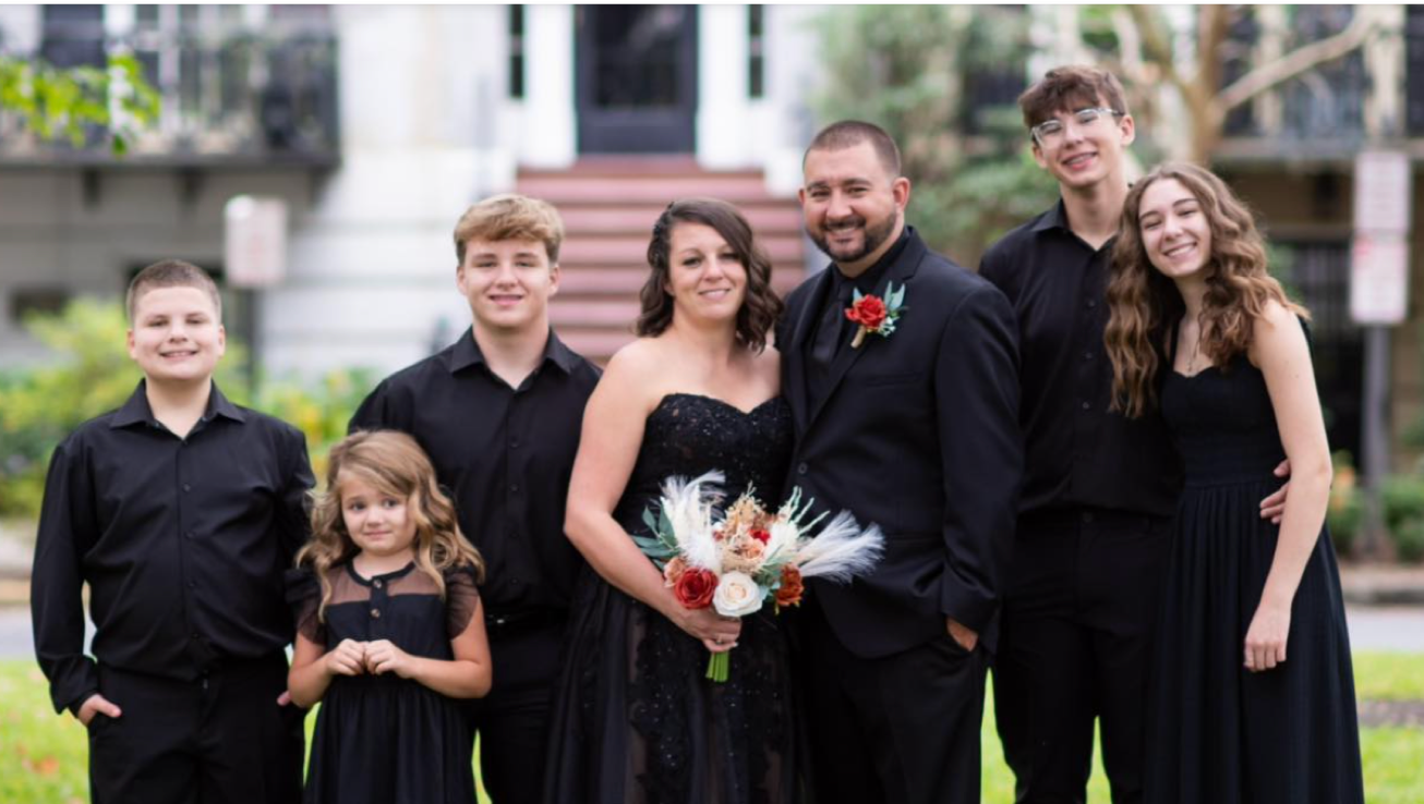 Fundraiser for Allison Hightower by Bethany Todd : Helping the Hightowers