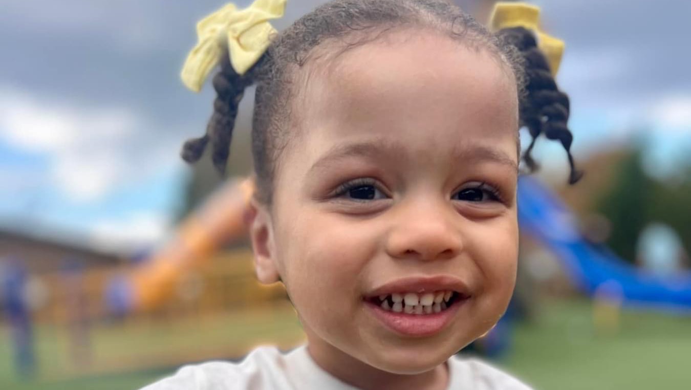 Fundraiser by Asha Martin : Alaia Dickinson