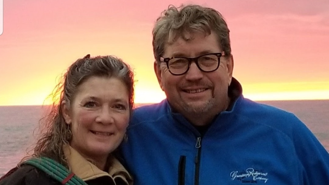 Fundraiser for Lesa Melby by Blake Bennett : A Beacon of Hope: Mike ...