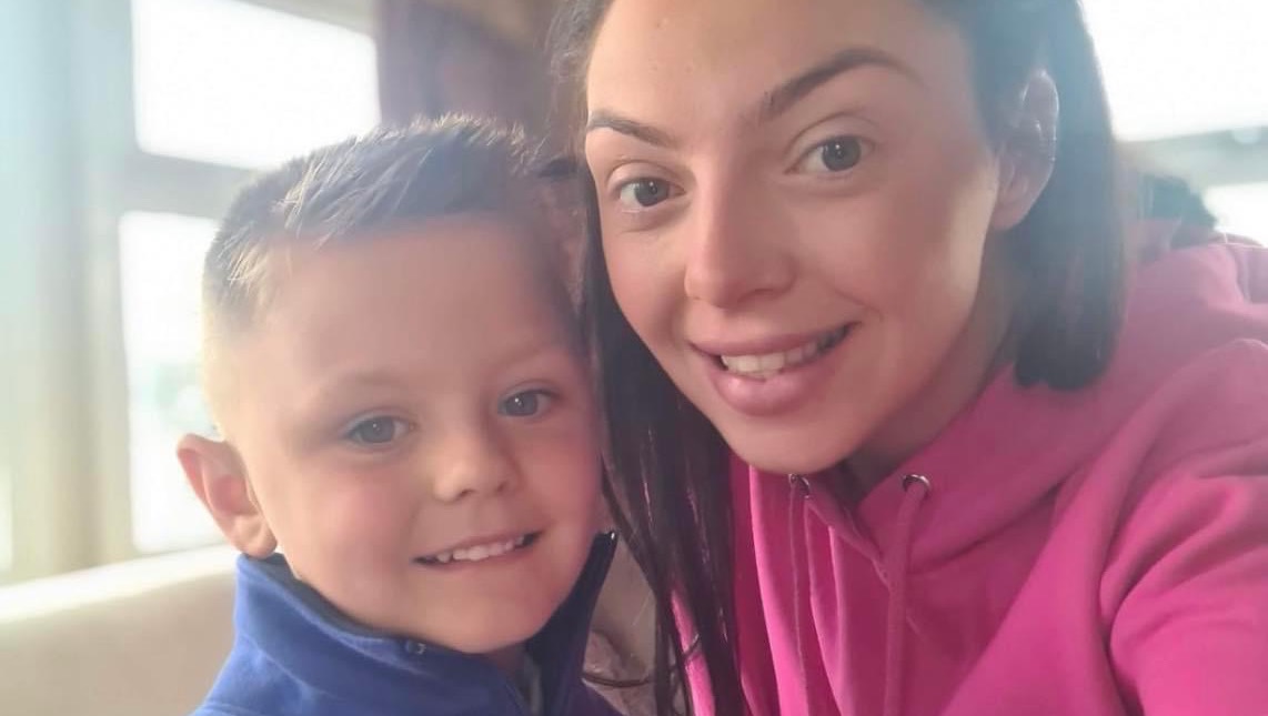 Fundraiser By Jasmine Hunter Household Defibrillator For Hughie 4657
