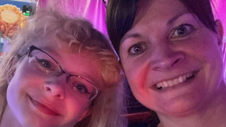 Fundraiser for Louise Popik by Pauline Relkey : Help Louise to see again