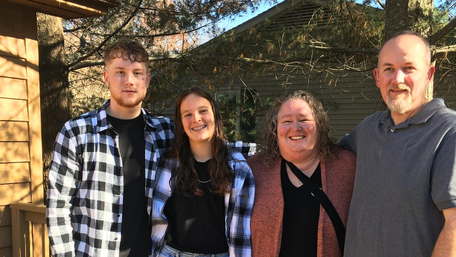 Fundraiser for Kimberlee Hartzler-Weakley by Katie Christenson : Stand ...