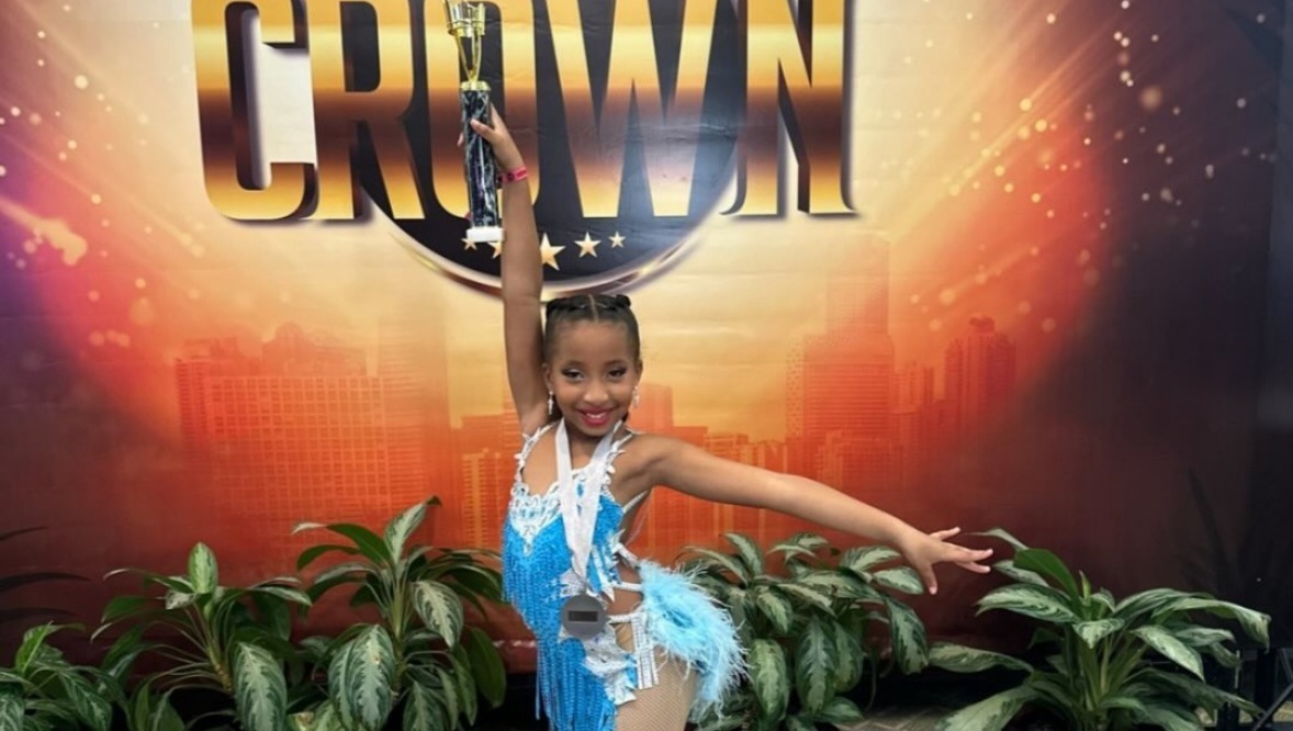 Fundraiser by Sarah Desamours : Support Eva's Salsa Dance Journey