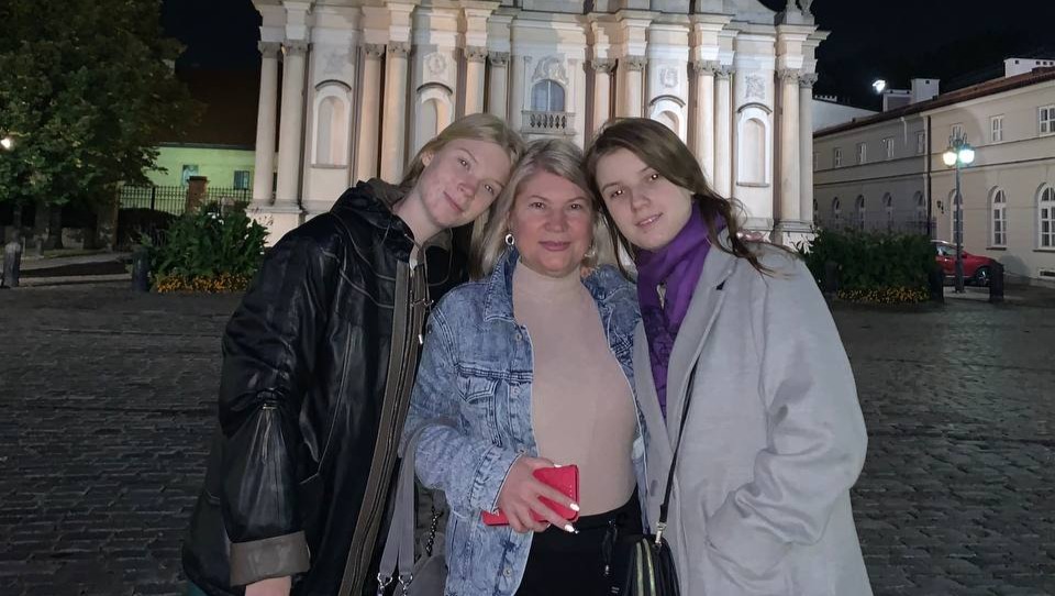 Fundraiser for Roksana Honcharuk by Tamara Honcharuk : Support Tamara's ...