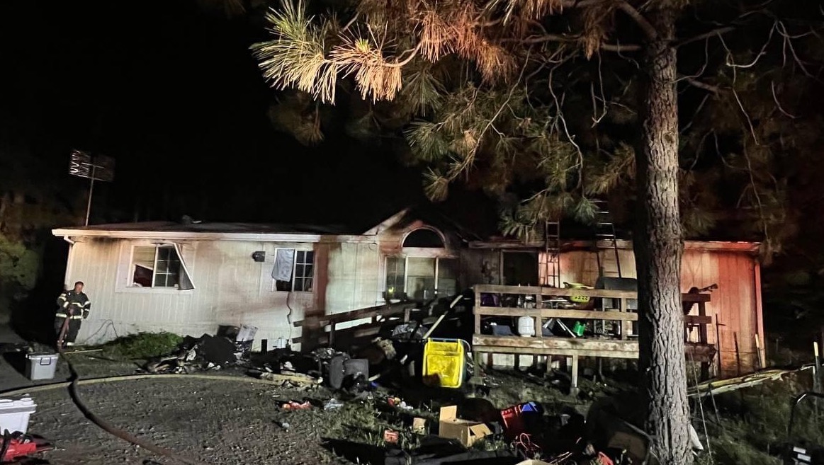 Fundraiser for Kyla Gentry by Jace Gentry-Barr : Help the Gentrys Rebuild